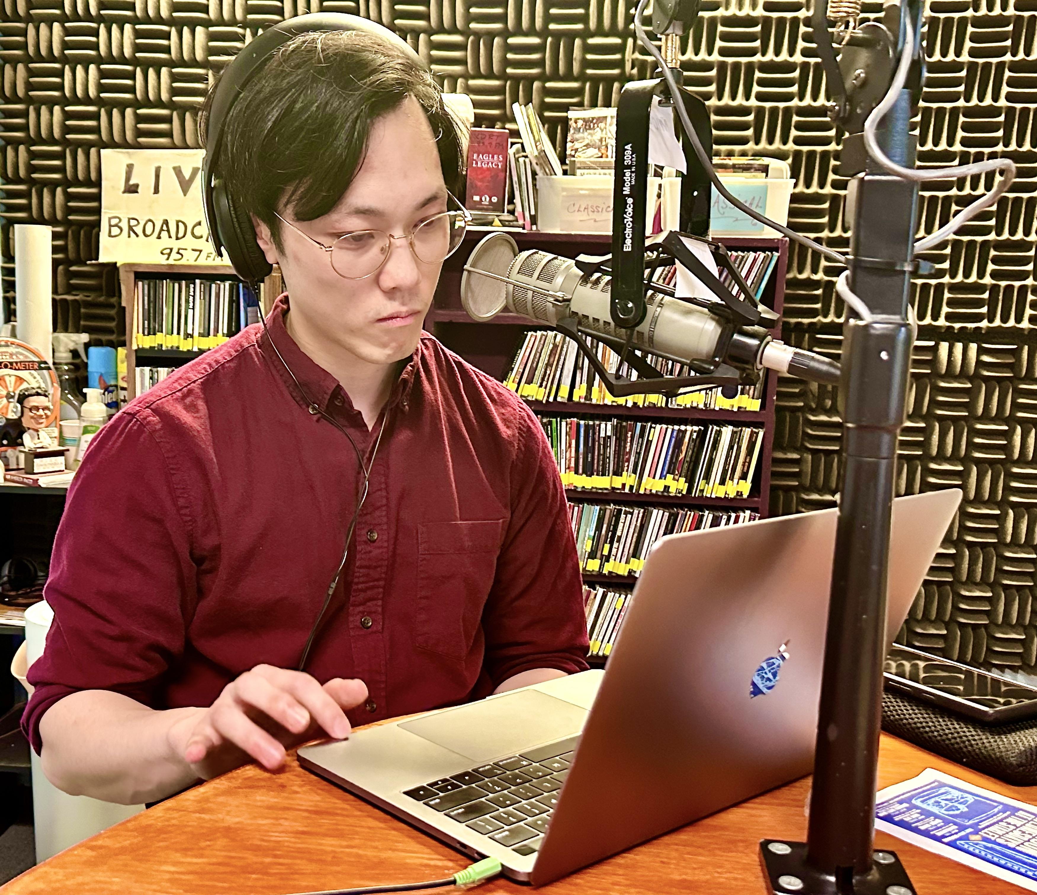 Let's create music with Kunwoo Hong, on Listening Lyrics, April 26 ...