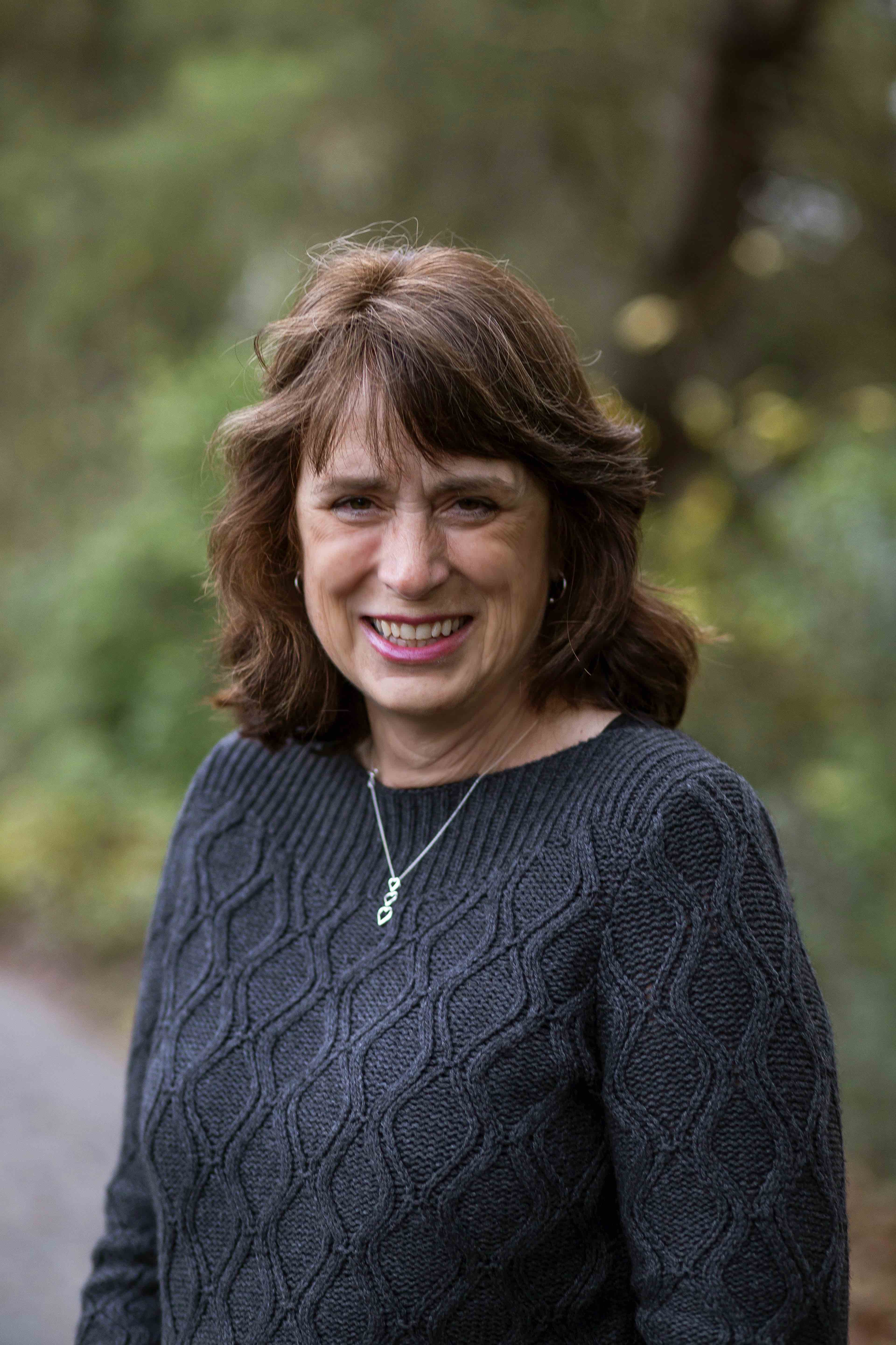 Davisville, Oct. 17, 2016: Why Gratitude Works | KDRT 95.7FM Davis